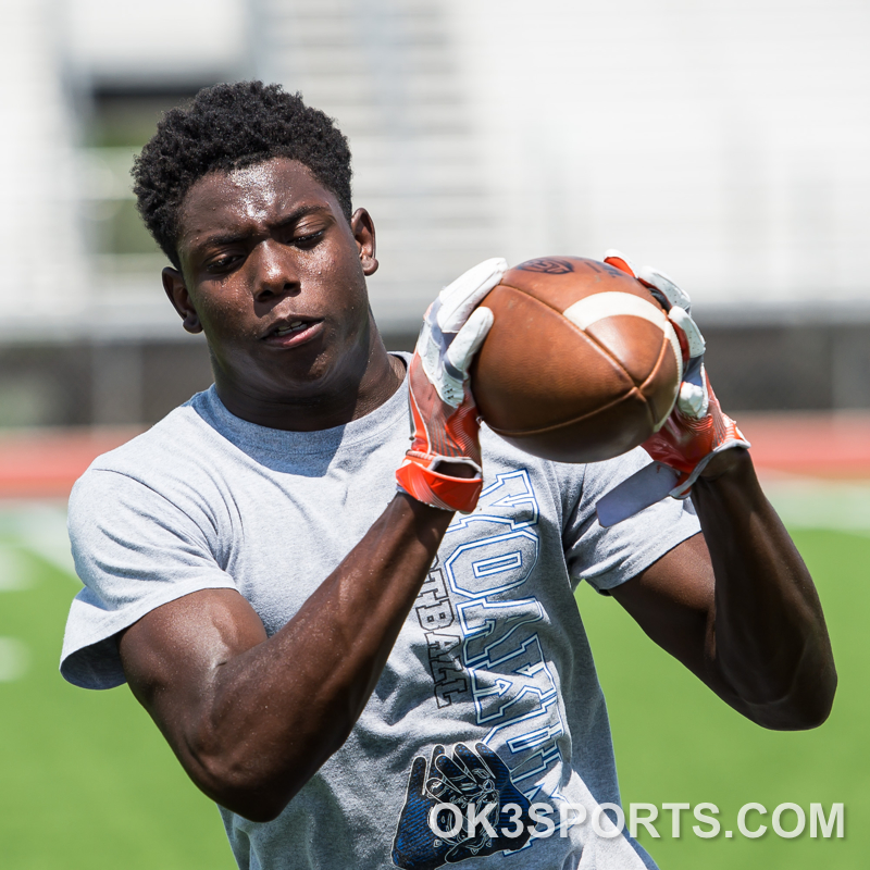 OK3Sports coverage of the Yoakum HS Football practice - OK3Sports