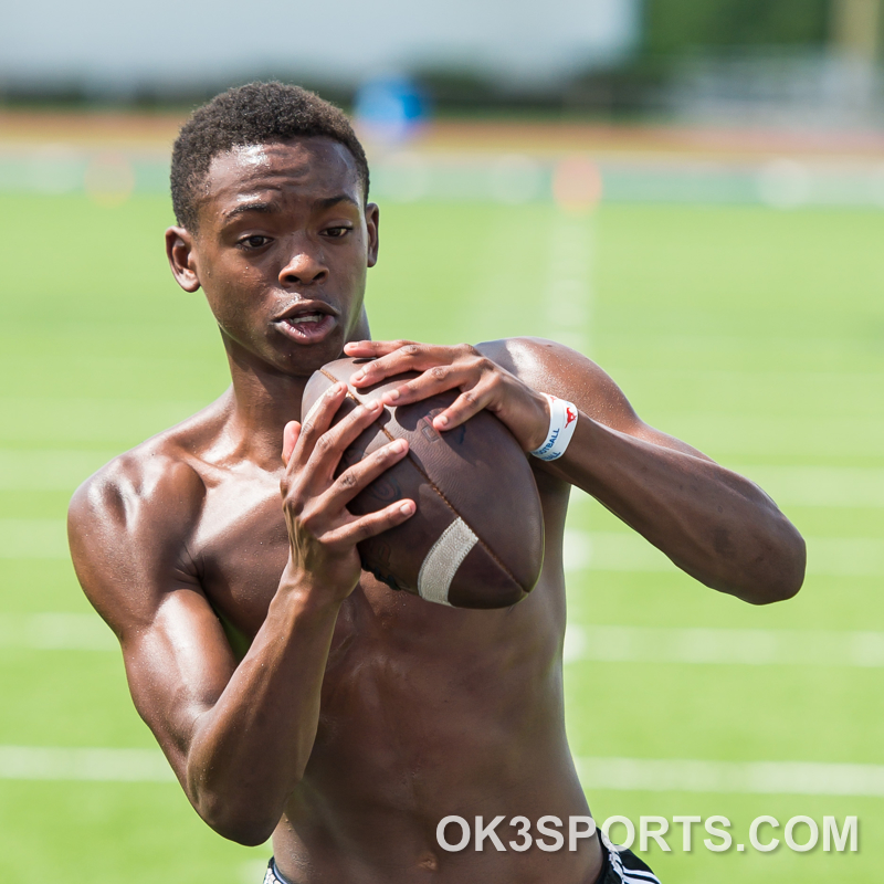 OK3Sports coverage of the Yoakum HS Football practice - OK3Sports