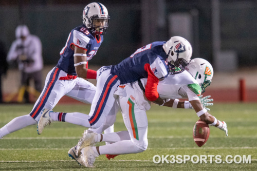 FOOTBALL: Veterans Memorial 38, Sam Houston 12: Patriots steamroll ...